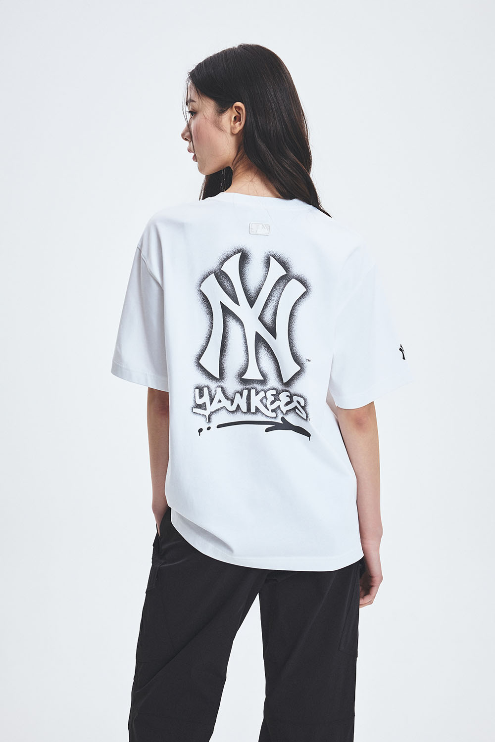 寬鬆剪裁 X 復古街頭 - MLB寬版大LOGO T恤 | MLB Korea HK